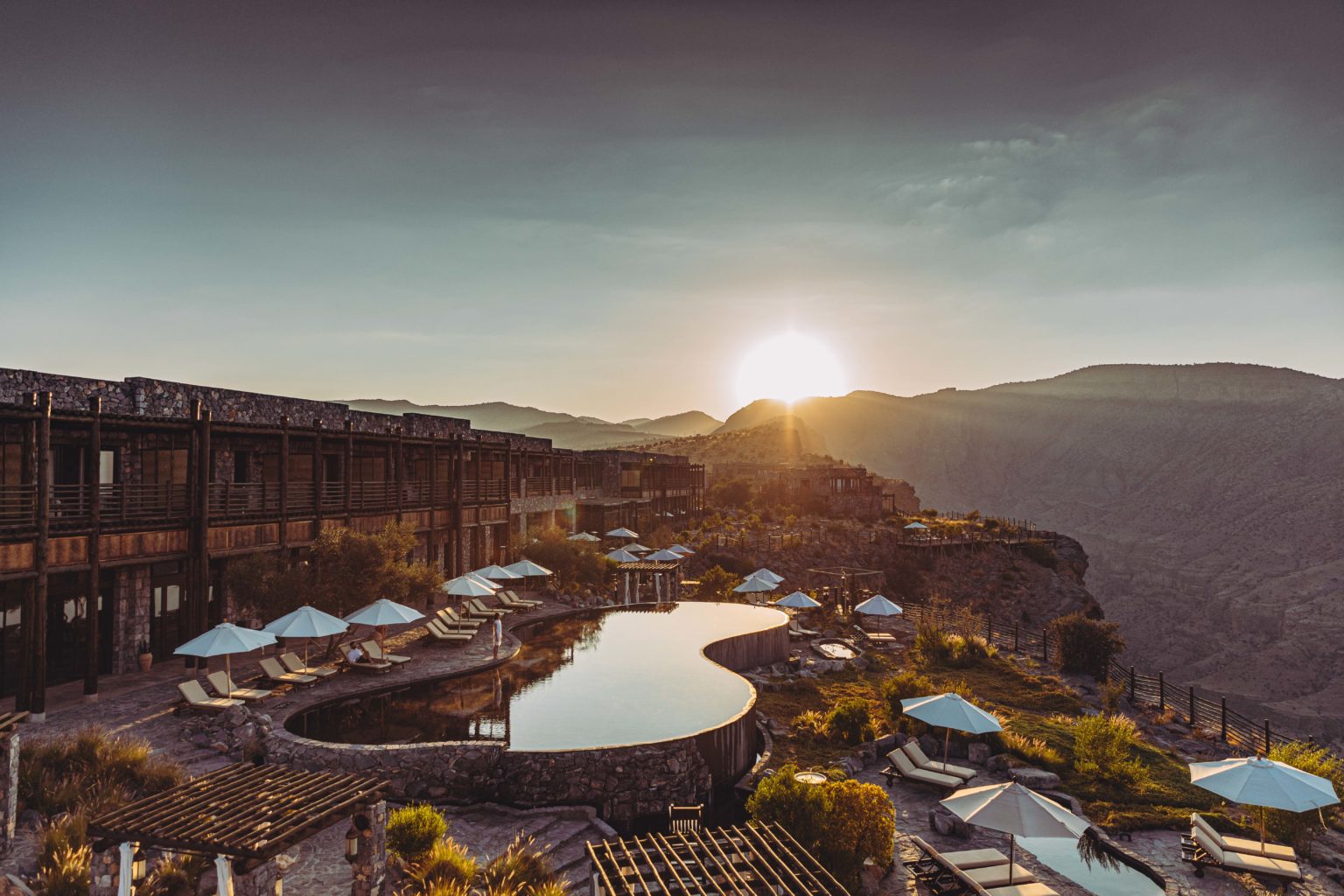 Hotel of the Week: Alila Jabal Akhdar Hotel - robbreportmonaco.com