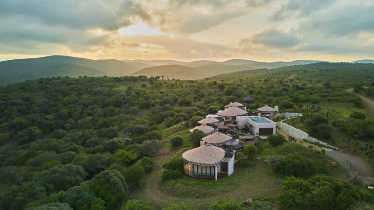 Jumeirah's First Luxury Safari Reserve is A Dream Come True ...
